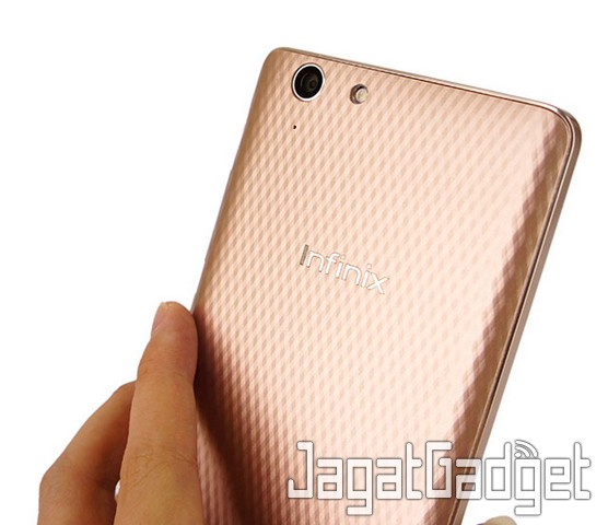 Review Smartphone Android: Infinix Hot 3 LTE X553 • Jagat Review