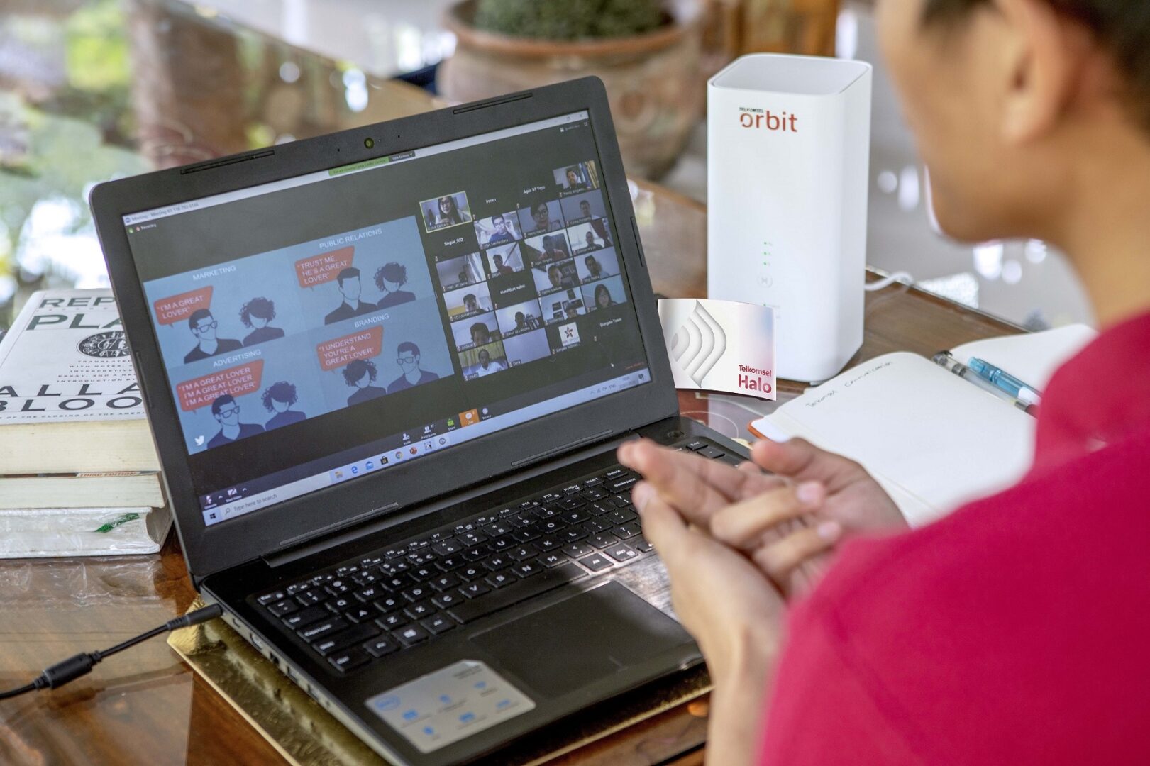 Telkomsel Orbit Hadirkan Skema Pasca Bayar "Halo X Orbit" • Jagat Gadget