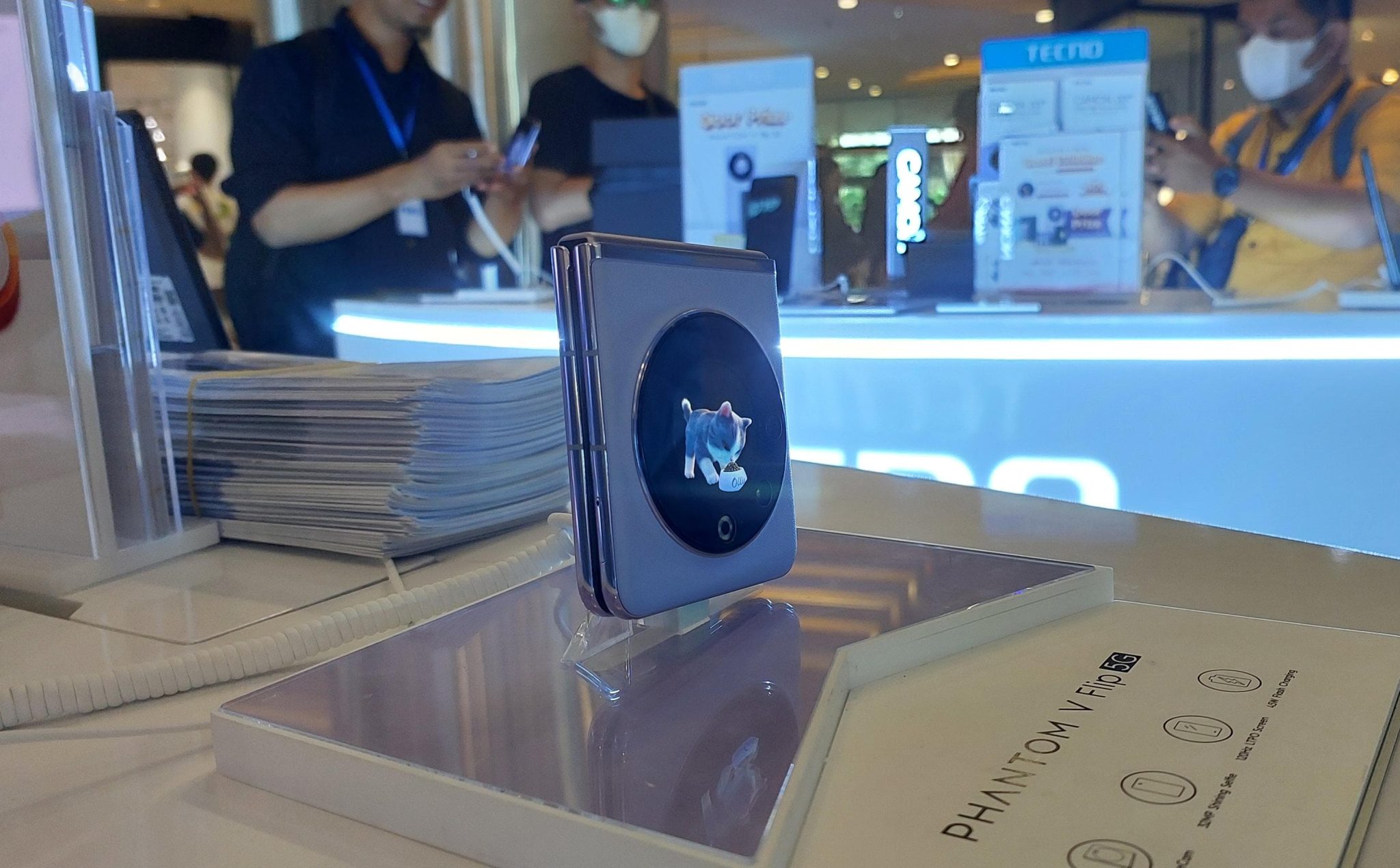 Tecno Gelar TECNO PHANTOM V Flip 5G Grand Exhibition, Diskon Produk dan ...