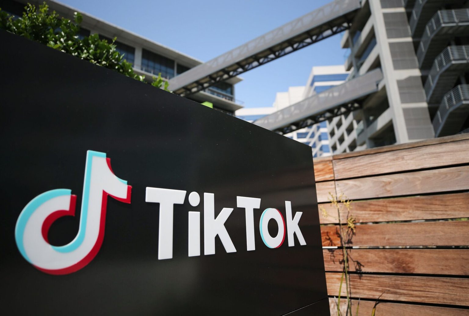 TikTok Siapkan Versi Khusus AS Bernama ‘M2’ • Jagat Gadget